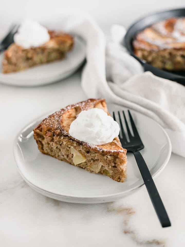 Healthy Spiced Apple Skillet Cake - Lively Table
