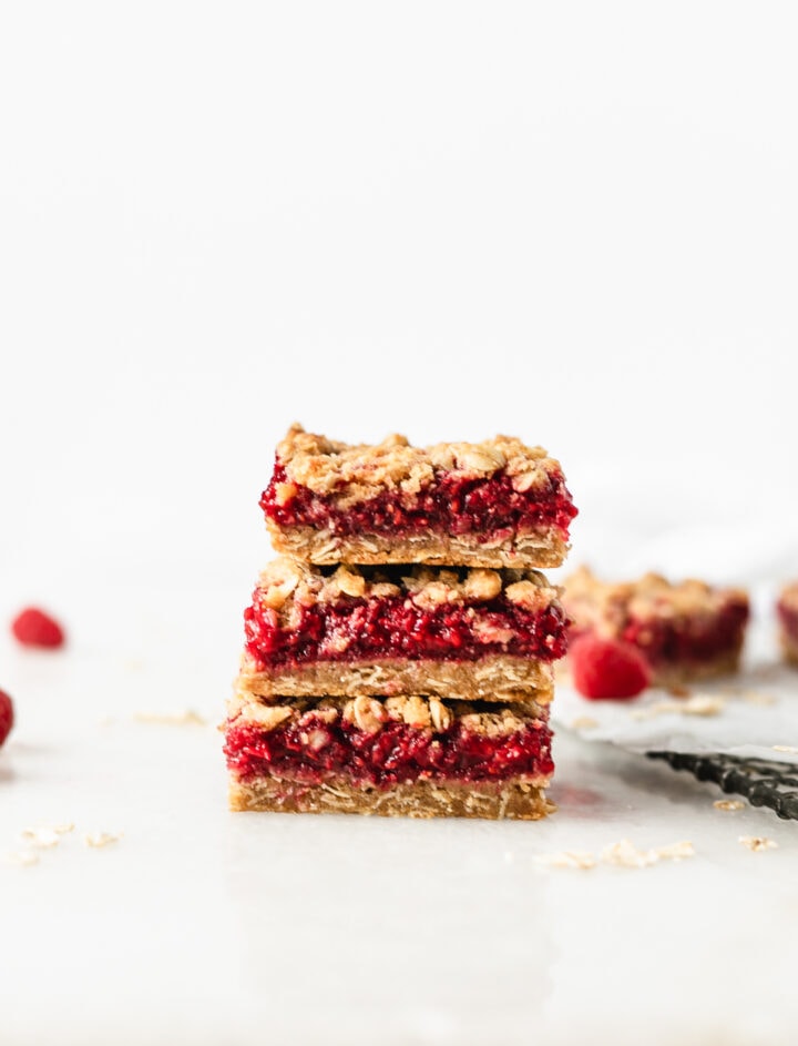 Raspberry Oat Crumble Bars - Lively Table