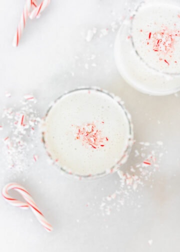 Vanilla Peppermint Smoothie - Lively Table