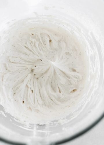 Frosting vs. Icing: The Differences and Best Uses for Each